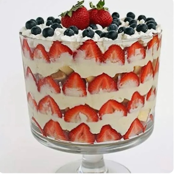 Pampered Chef | Kitchen | Pampered Chef Trifle Bowl In Original Box ...